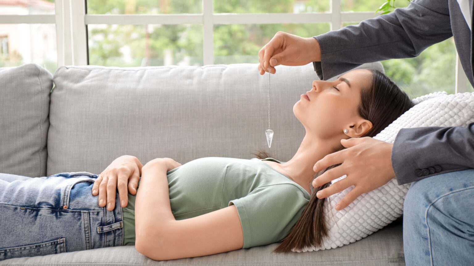 Fractionation in Hypnosis: Deep Trance & Meditation
